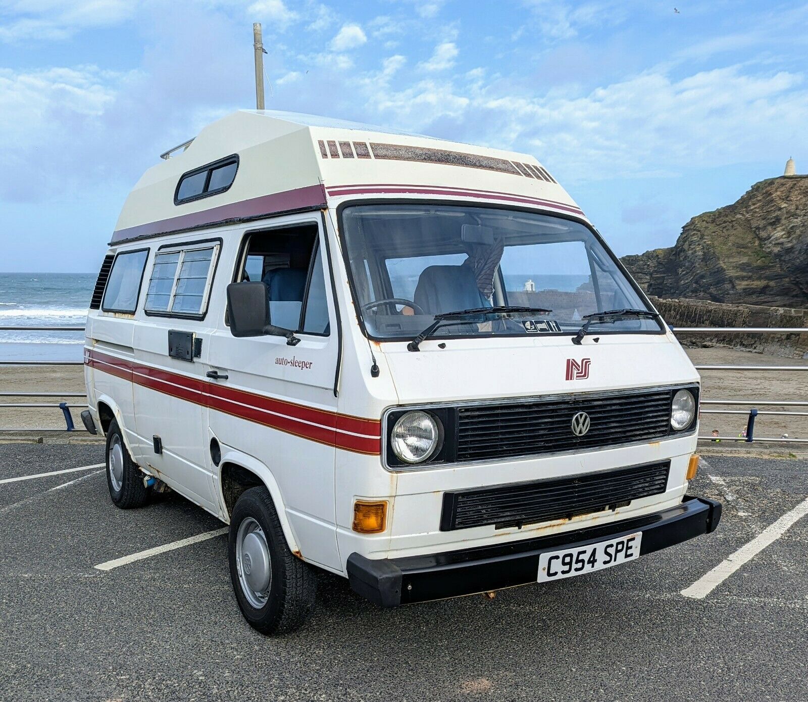Campervan For Sale: VW T25 1986 Autosleeper Trident | VanLife Adventure